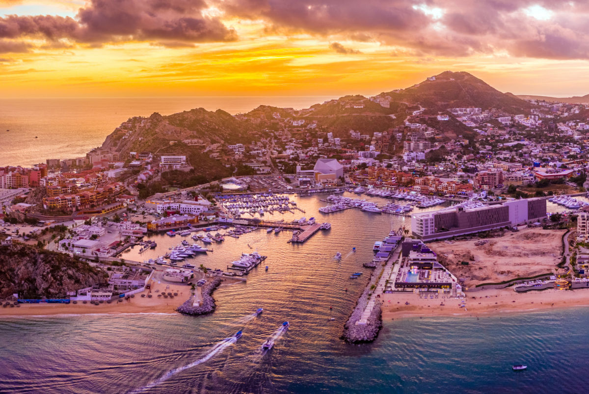 3 Reasons Los Cabos Is Becoming More Popular Than Other Well-Known ...