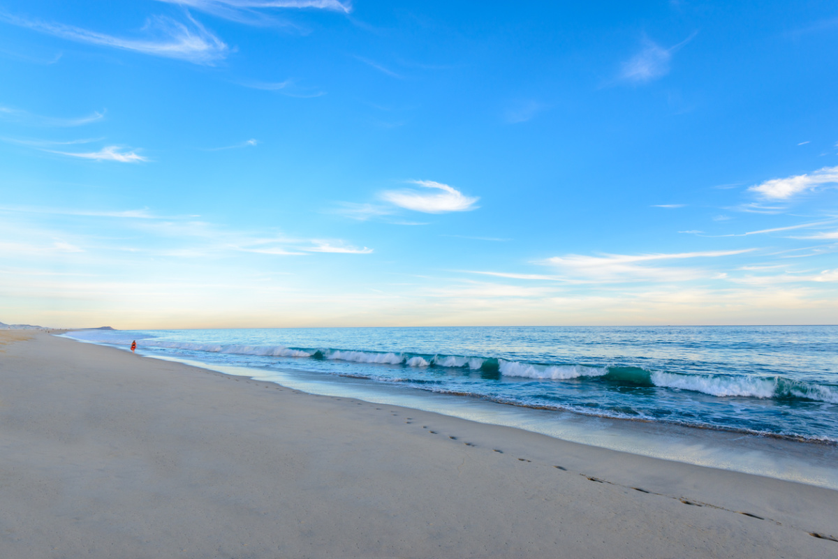 Los Cabos Guarantees Clean Beaches During One Of Busiest Seasons For ...
