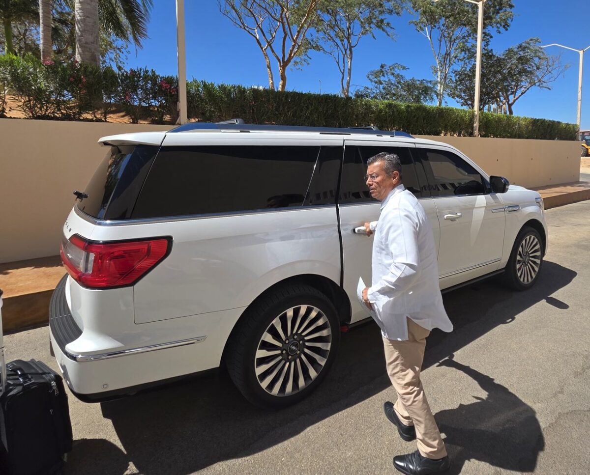 Los Cabos Airport Taxi & Transportation Costs 2025: What to REALLY ...