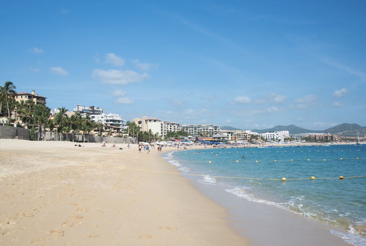 Los Cabos Braces for High Surf as Hurricane Barbara Stays at Sea - The ...