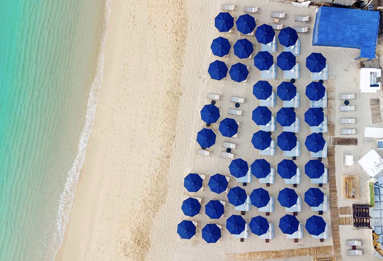 We Analyzed Thousands of Reviews to Rank The 5 Best Beach Clubs in Los ...