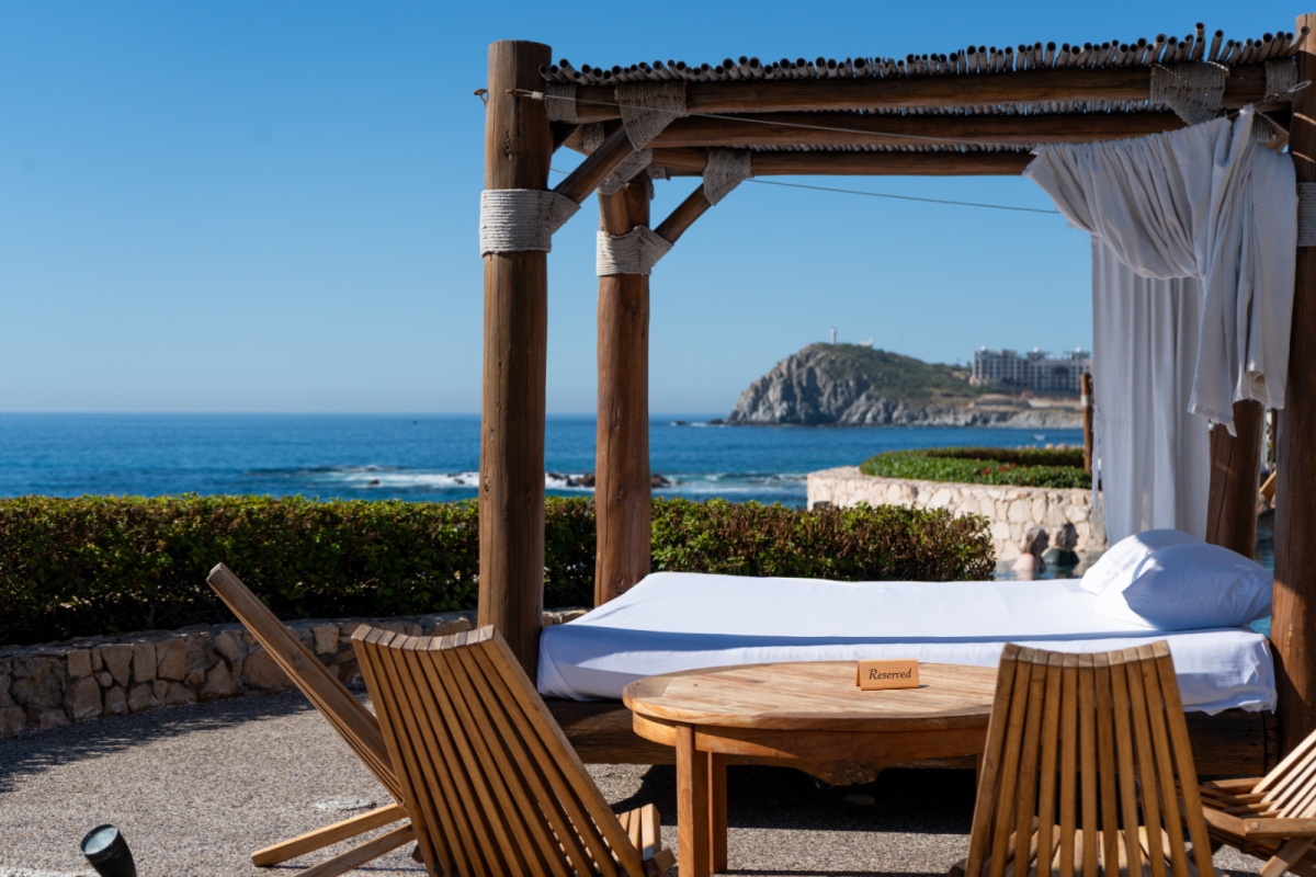Why Most Los Cabos Travelers End Up Spending An Extra $500 On Top Of ...