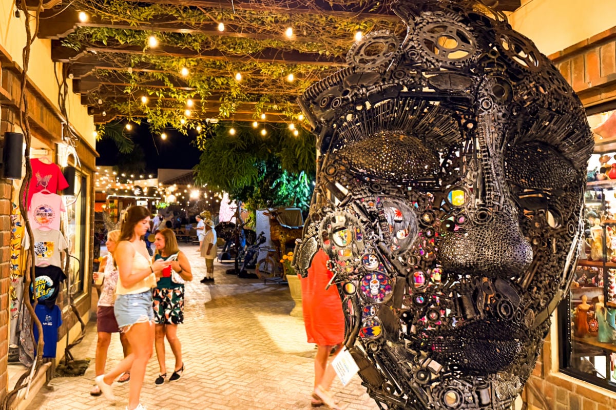 Is The San Jose Del Cabo Art Walk Worth it? Our On The Ground Honest ...