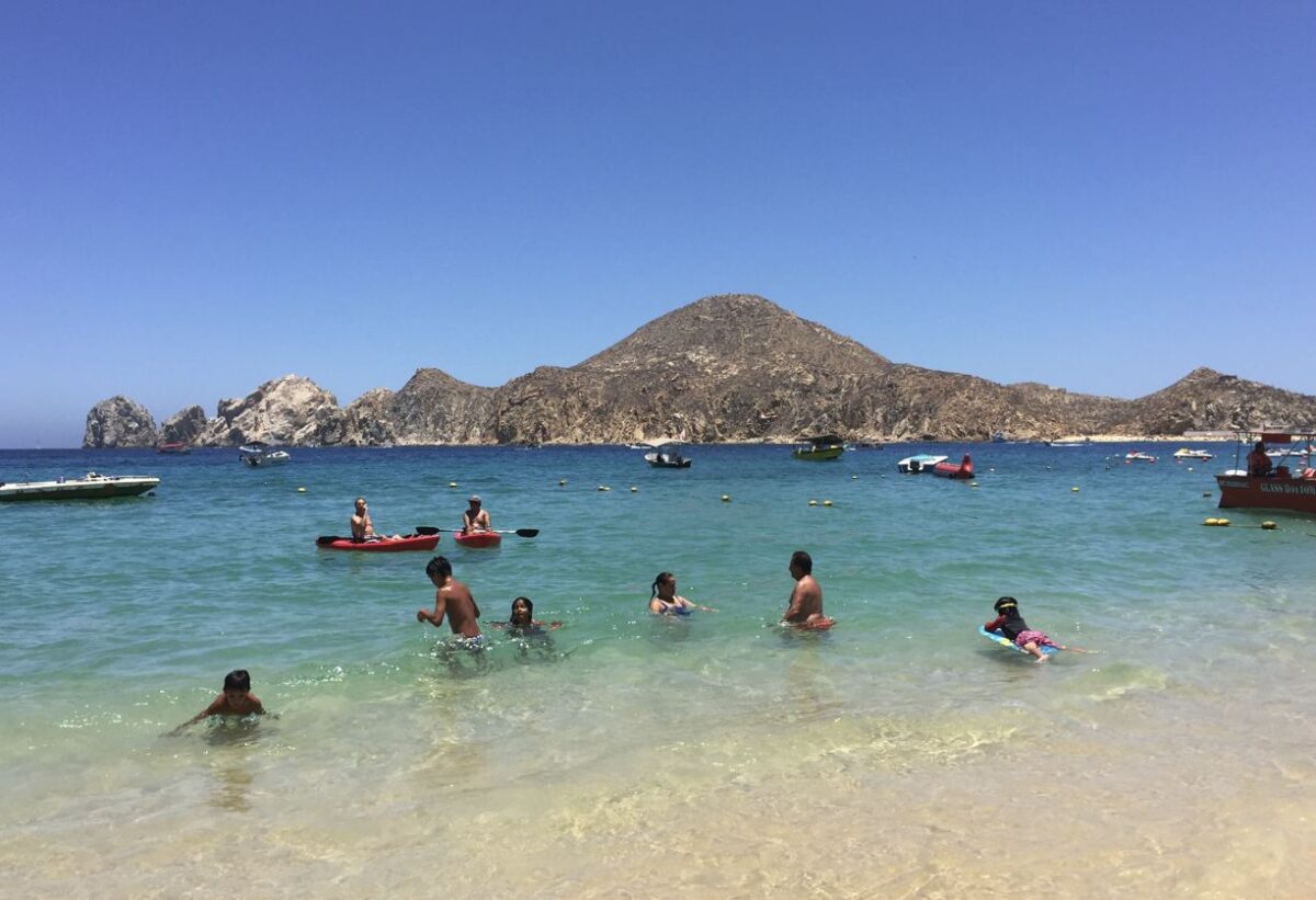 This Is The Most Crowded Month In Cabo & It Might Surprise You! - Cabo Sun